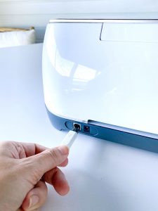 How to Set up a Cricut Maker and Install Cricut Design Space