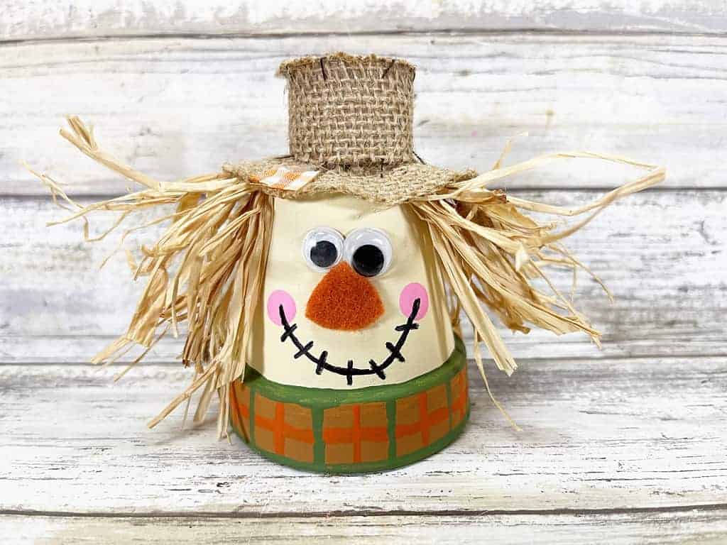 21 Fall Scarecrow Crafts for Kids That are Friendly and Not Spooky