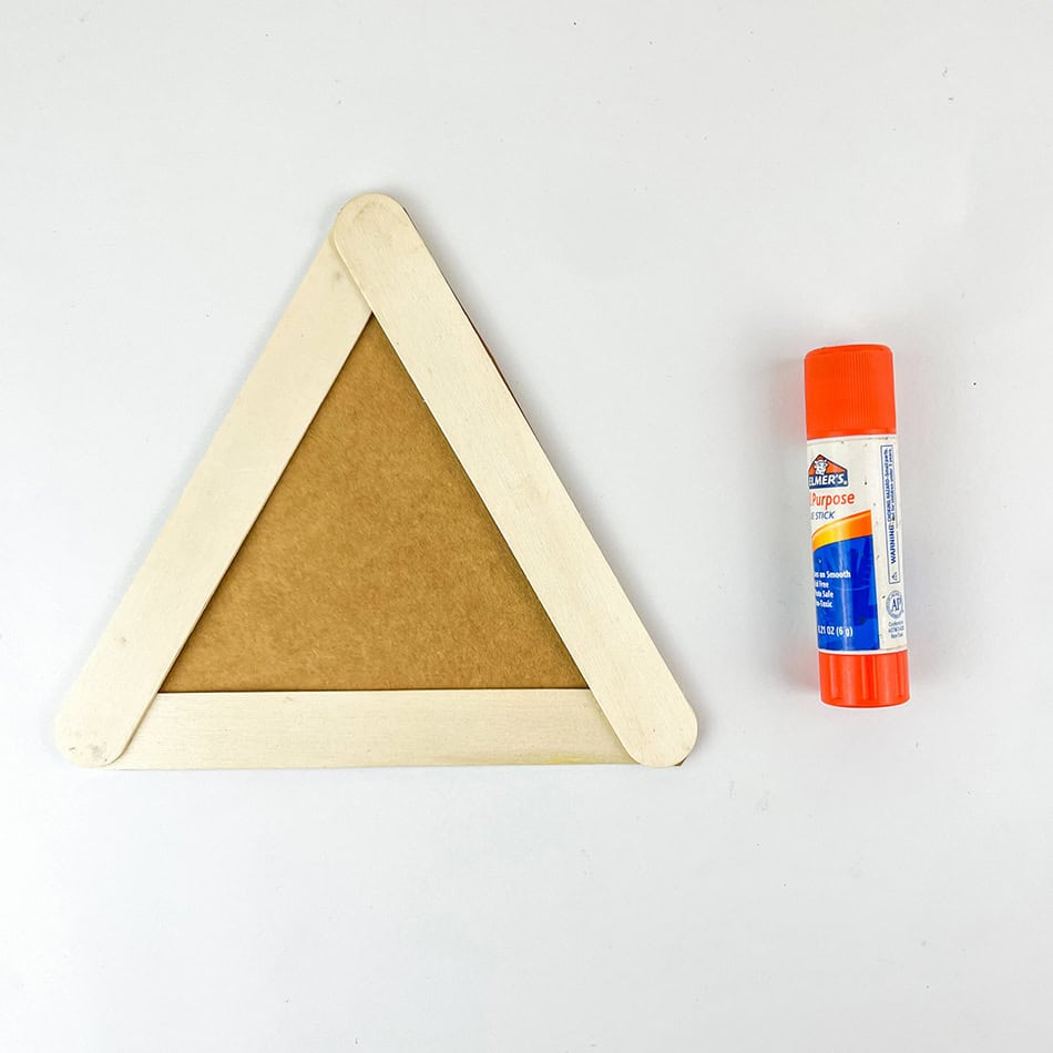 Cute Woodland Acorn Craft Using Popsicle Sticks That Kids Will Go Nuts Over