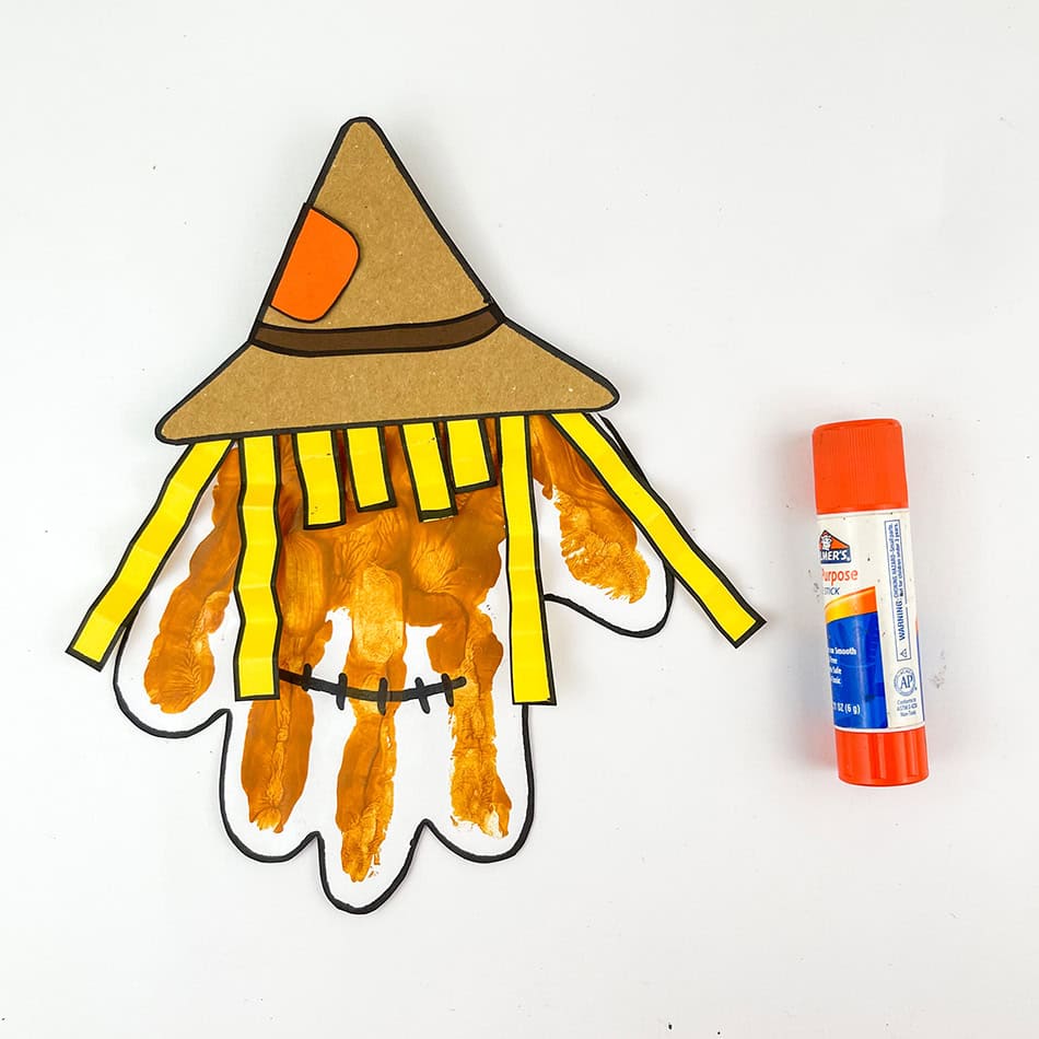 Adorable Handprint Scarecrow Craft for Kids - Fun Fall Harvest Craft Idea!