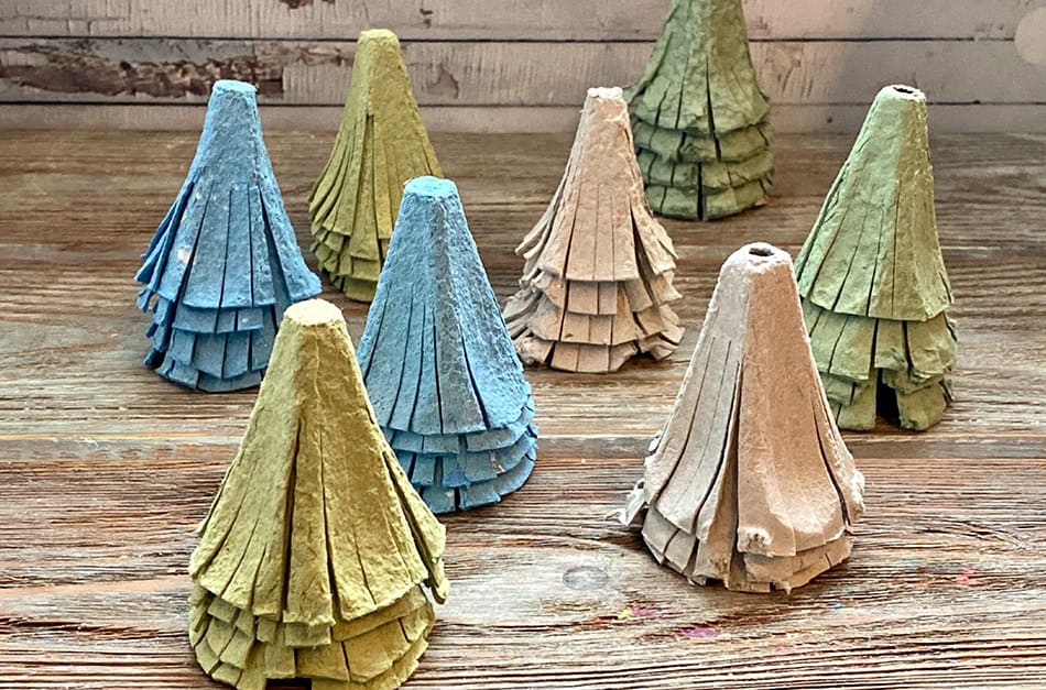 Adorable Easy 3-Step Egg Carton Christmas Trees Craft for Kids