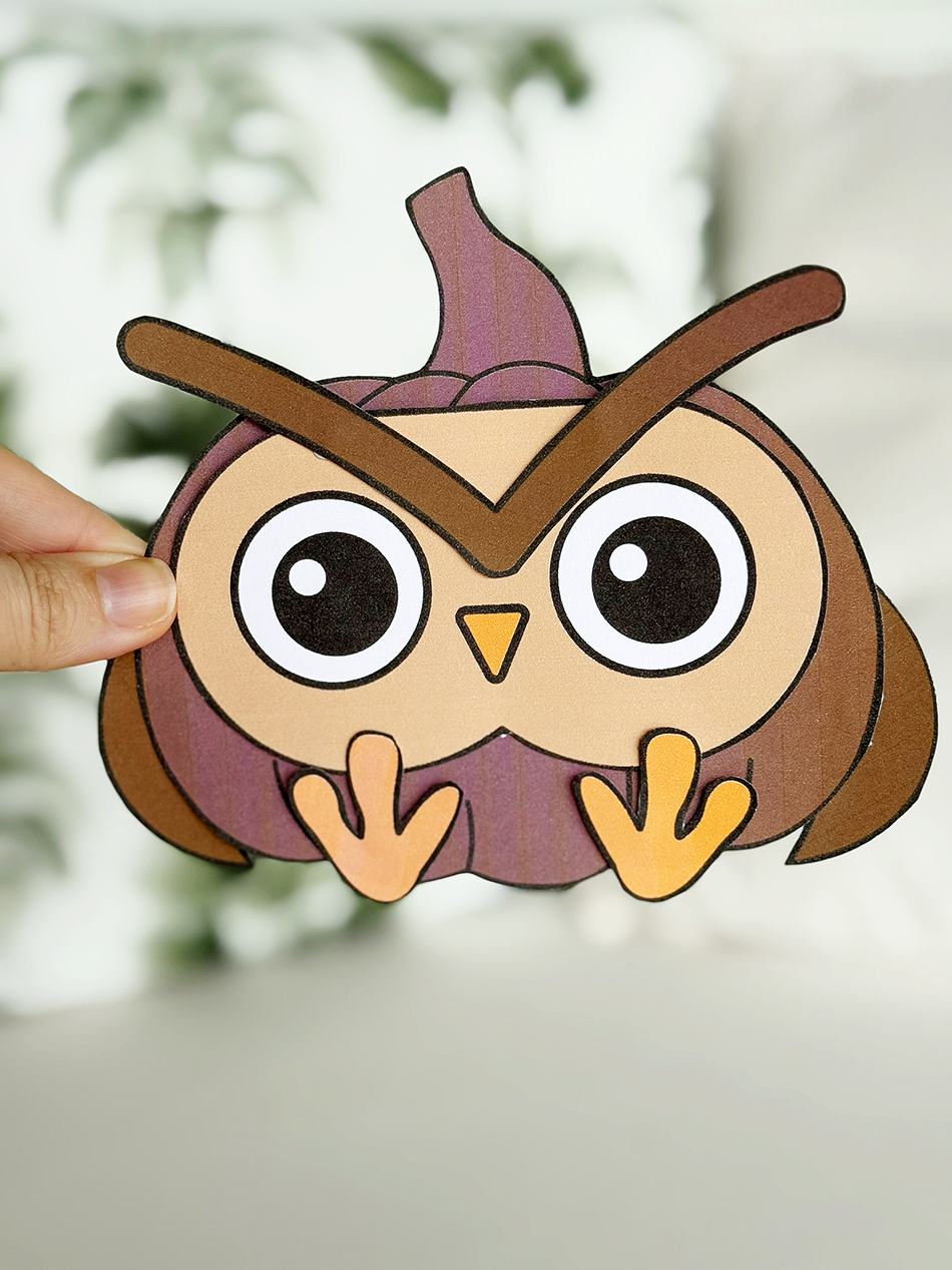 DIY Owl Pumpkin Disguise with Free Printable