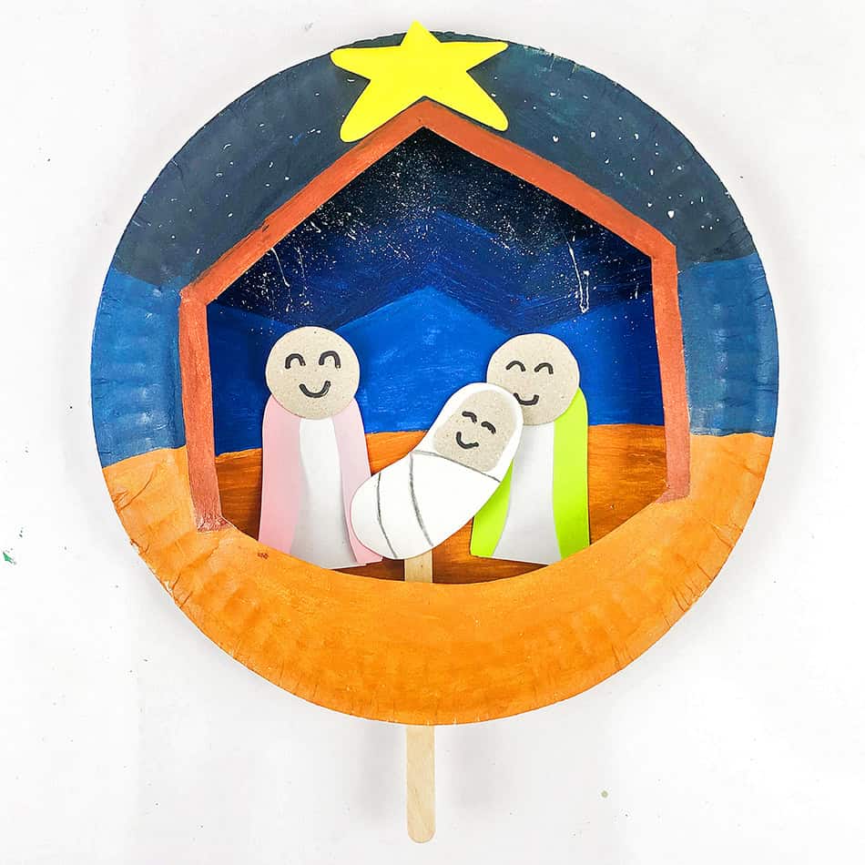 Interactive Moving Paper Plate Baby Jesus Nativity Craft for Kids