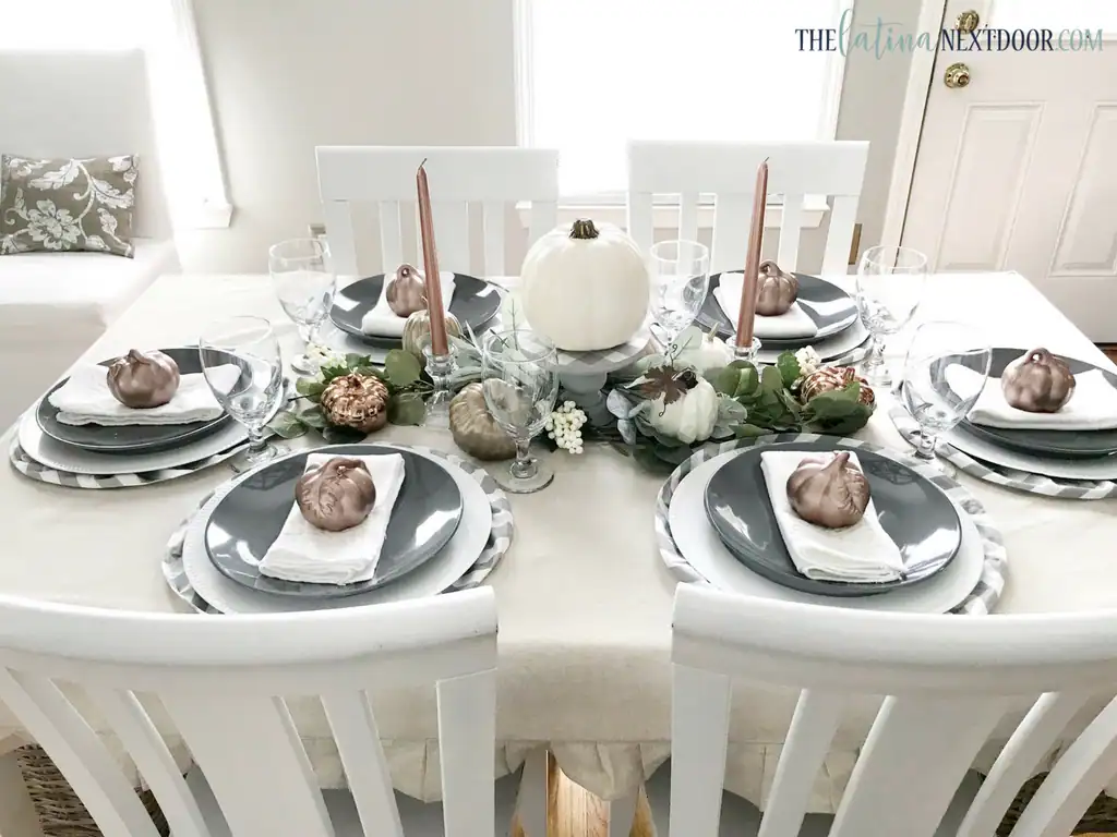 45 Beautiful DIY Thanksgiving Centerpieces That Will Wow Your Guests