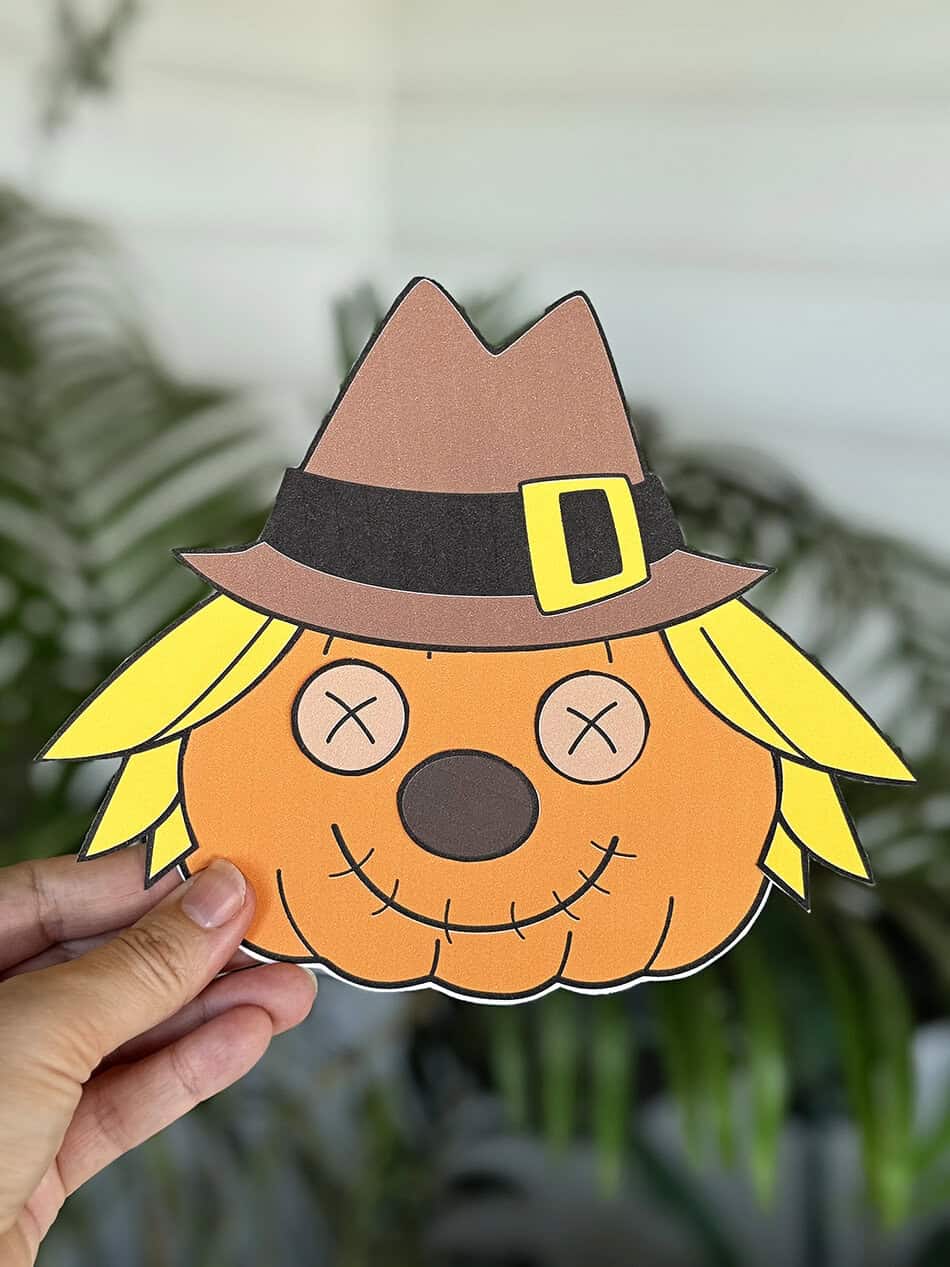 22 Fall Scarecrow Crafts for Kids That are Friendly and Not Spooky